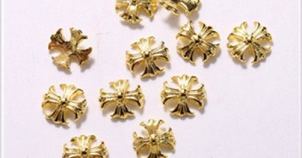 Metal studs nail art Z29